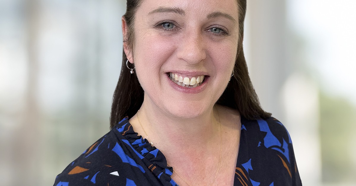 Lisa Holmes's Instagram, Twitter & Facebook on IDCrawl